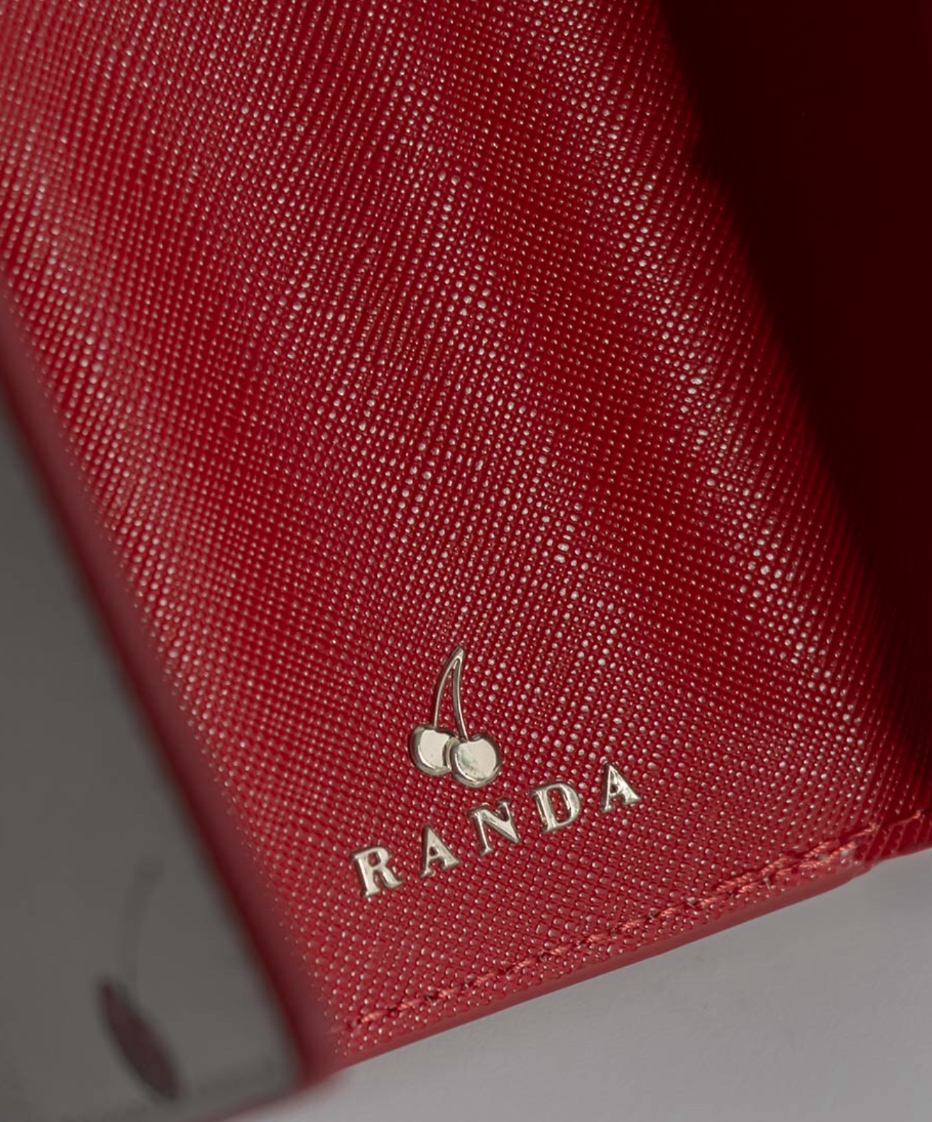 ランダ RANDA 【Cherry Collection】チェリープリントミニウォレット–ショップニュース–札幌ステラプレイス